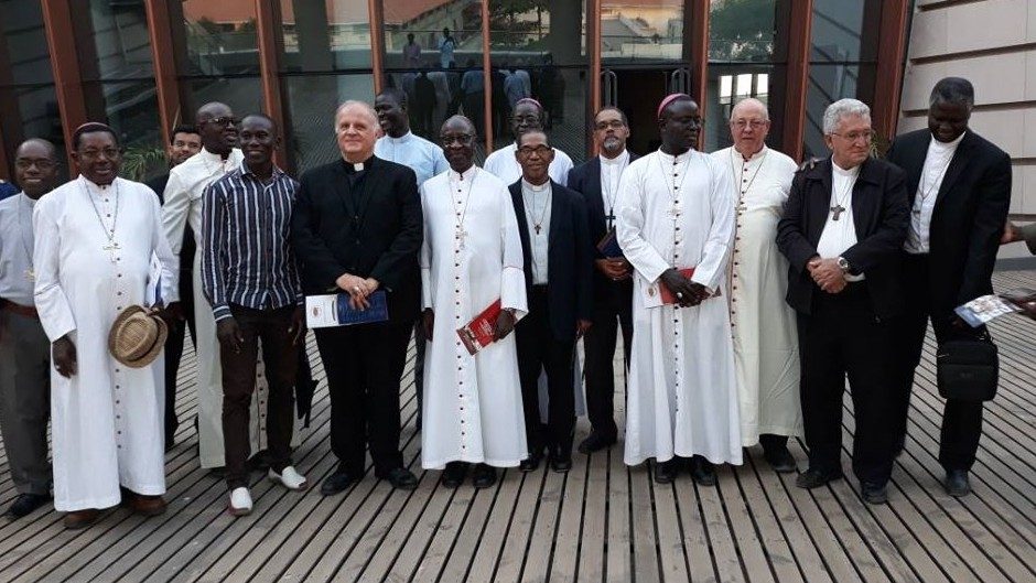 A Igreja Católica em Cabo Verde - Consolata América